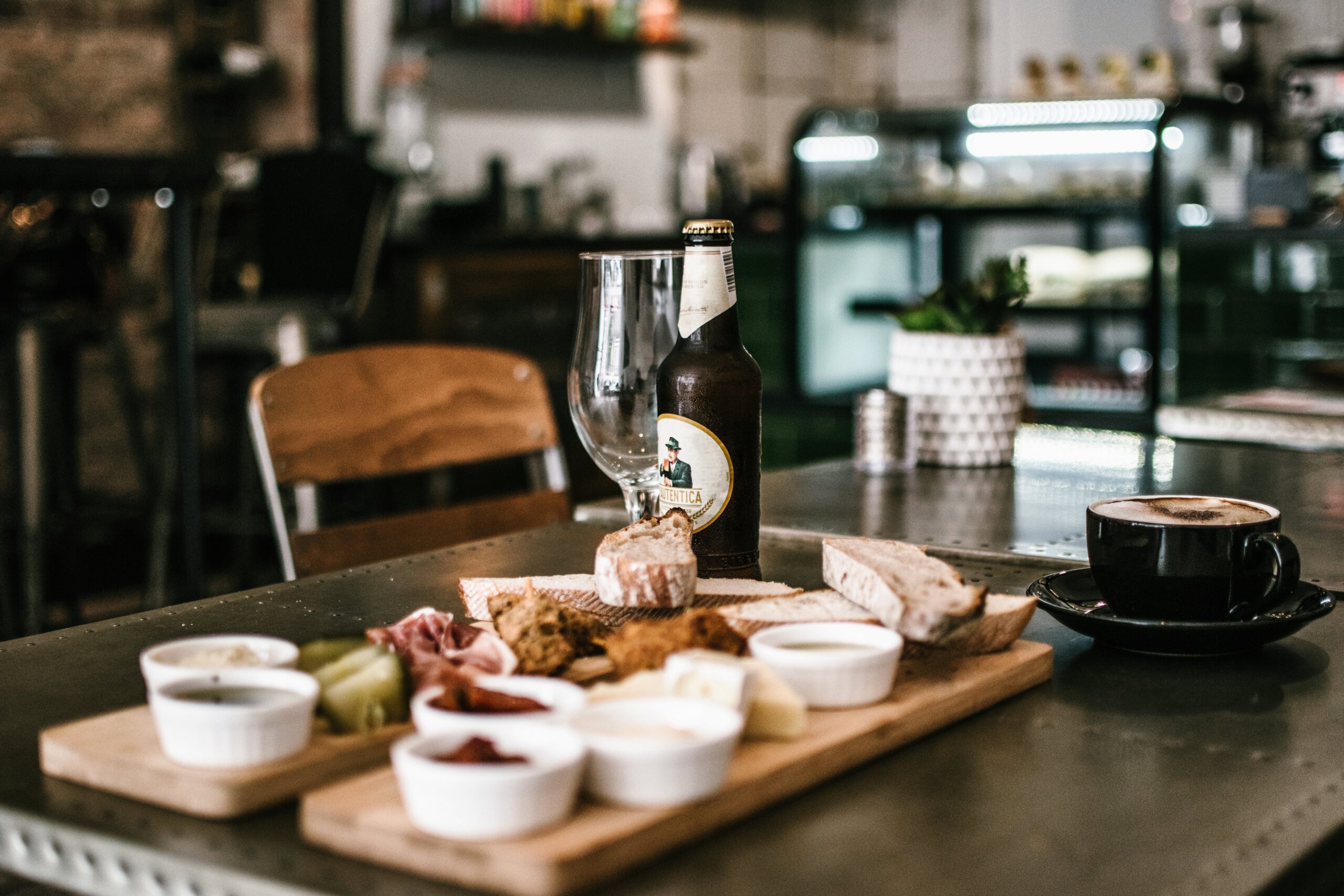 Managing Dining Establishment Materials to the most effective